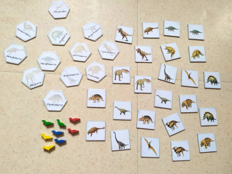 Jeu de société sur les dinosaures à fabriquer : Dino en tête